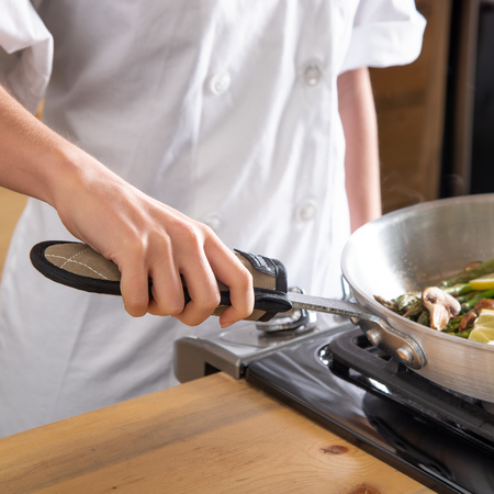 804BG - PAN GRABBER W/BARRIER - Tan | Carlisle FoodService Products