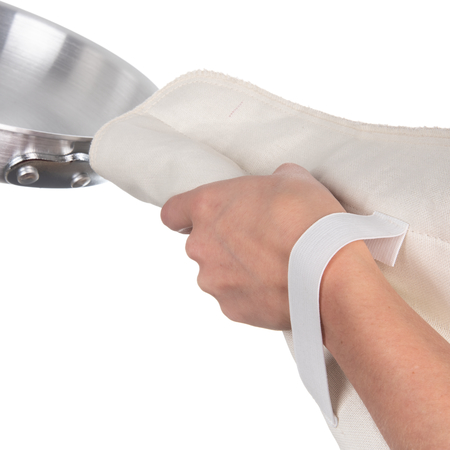 803PG - PAN GRABBER W/BARRIER - White | Carlisle FoodService Products