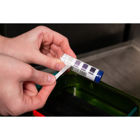 SANISTRIPS - Sani Station Chlorine Test Strips | Carlisle FoodService ...